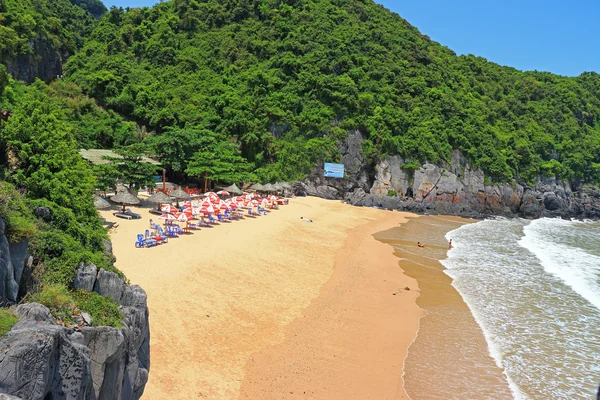 Cat ba cat coi cat co beach – Stock Editorial Photo © awesomeaki #74638499