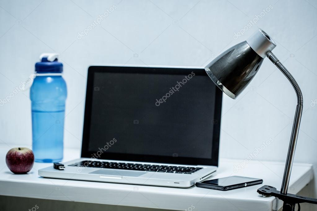 Office computer electronic items Stock Photo by ©camaralenta 122920906