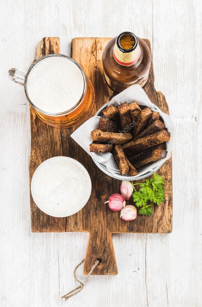 Beer snack set Stock Photo by ©sonyakamoz 119146378