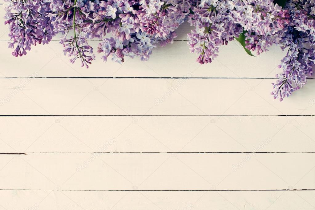 Fondo Vintage Morado Con Flores