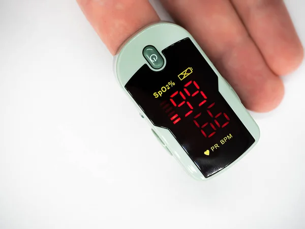 Oxygen level monitor Stock Photos, Royalty Free Oxygen level monitor ...