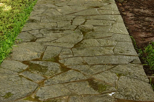 Outdoor pathway split Stock Photos, Royalty Free Outdoor pathway split ...