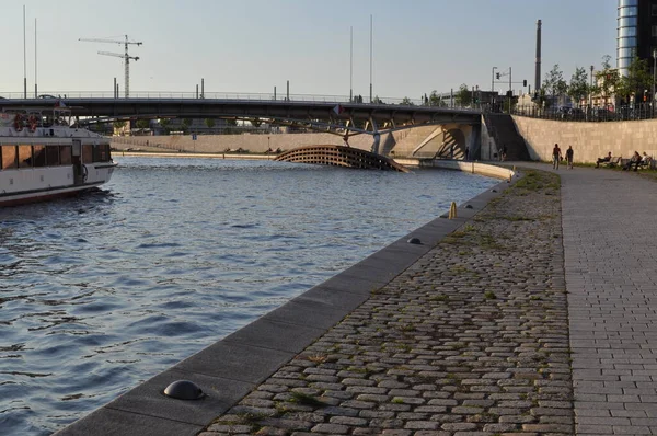 Le canal de riga Stock Photos, Royalty Free Le canal de riga Images ...