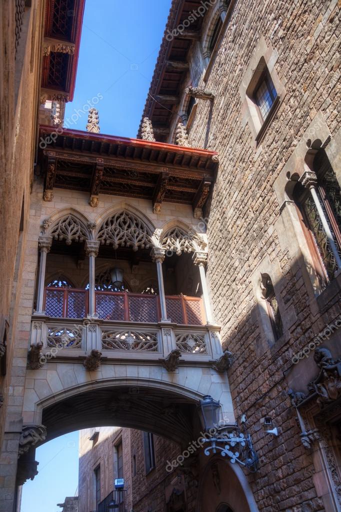 Historical archway in the historical Gothic Town of Barcelona, Spain ...