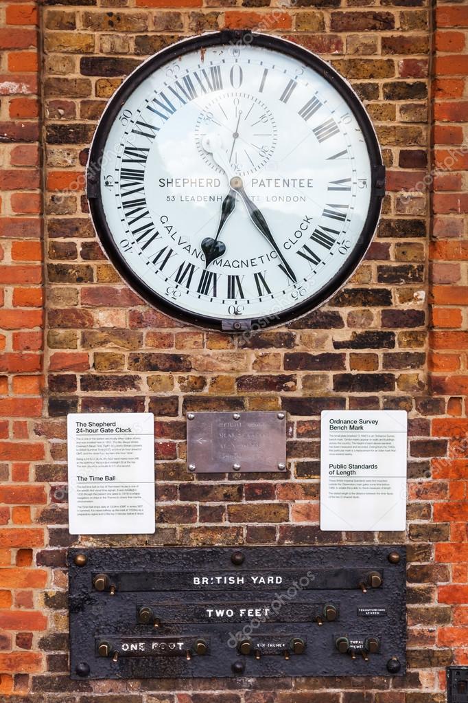 Shepherd Gate Clock at the Royal Greenwich Observatory in Greenwich ...