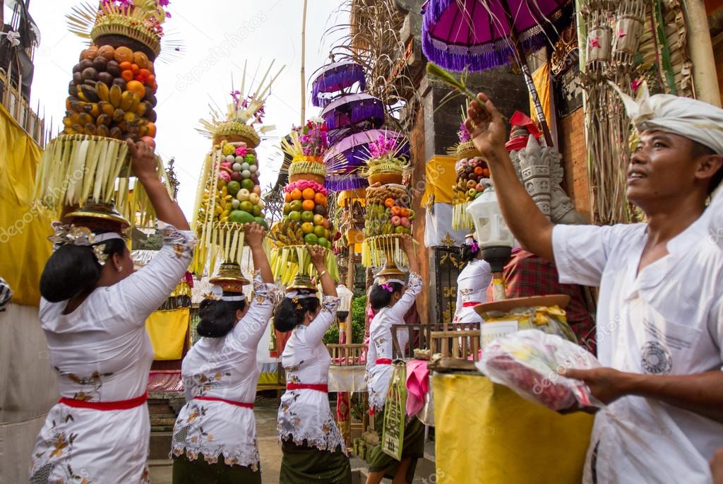 Village temple procession in Bali, Indonesia. – Stock Editorial Photo ...