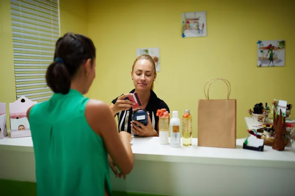 Cosmetics counter Stock Photos, Royalty Free Cosmetics counter Images ...