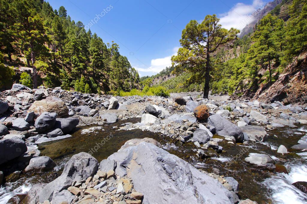 Torres del río Taburiente y Murallas, Parque Nacional Caldera de ...