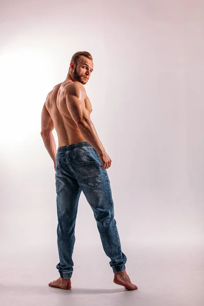 Muscle man pose Stock Photos, Royalty Free Muscle man pose Images ...