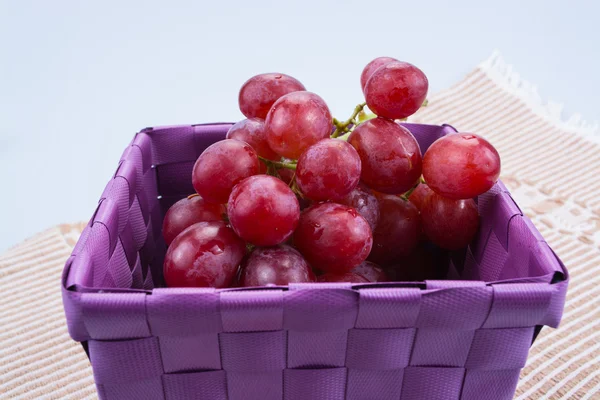 Imágenes de Cajas de uva, fotos de Cajas de uva sin royalties ...