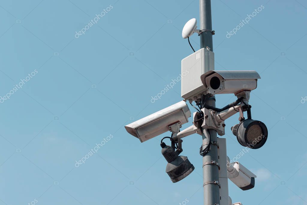 Cámaras de seguridad en poste, sistema de vigilancia de seguridad cctv 2022