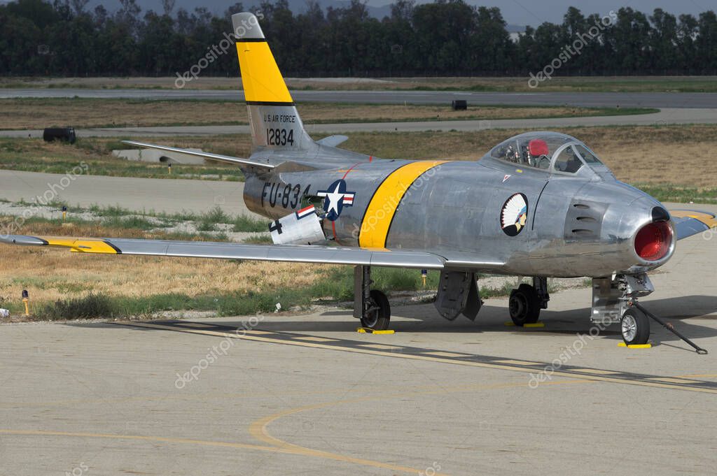 Sharpe F-86F Sabre 'Jolley Rogers' en el 'Planes of Fame Airshow' en Chino / CA. 2024