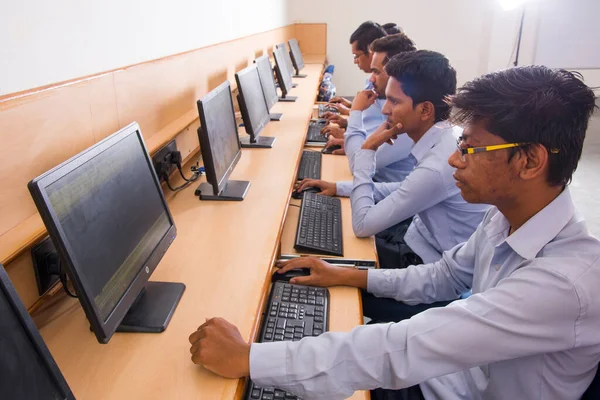 Computer students india Stock Photos, Royalty Free Computer students ...