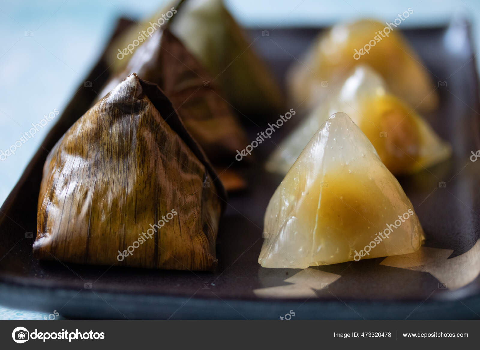 Sweet Stuffed Dough Pyramid Thai Dessert Nhom Tian Kaew — Stock Photo ...