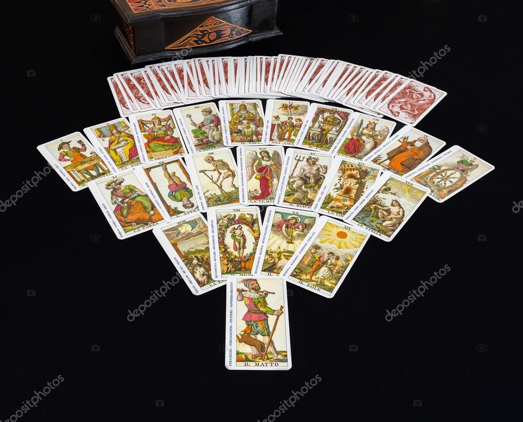 22 Tarots and Casket — Stock Photo © Robertobintti70 #60484943