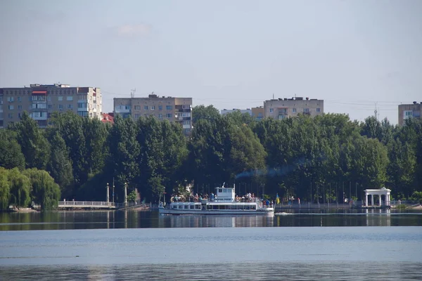 Île de spree images libres de droit, photos de Île de spree | Depositphotos