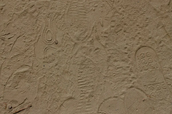 Fotos de Women with footprints, Imagens de Women with footprints sem ...