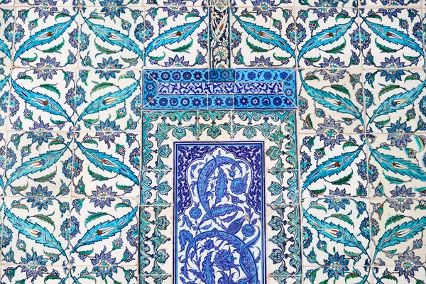 18,976 Azulejo azul Stock Illustrations | Depositphotos