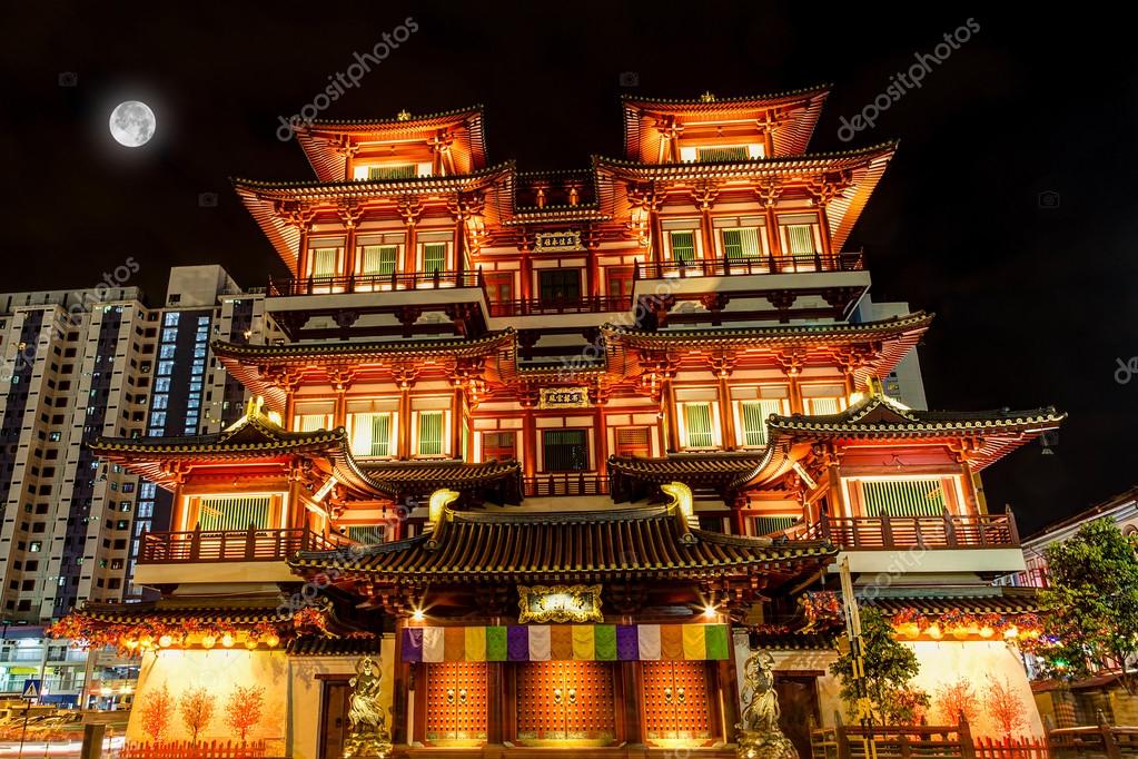 Full Moon Over Chinese Temple in Singapore Chinatown Stock Photo by ...
