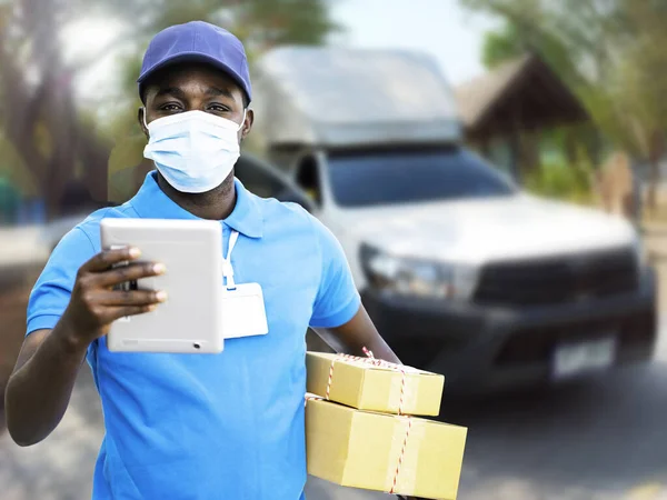 African delivery man Stock Photos, Royalty Free African delivery man ...