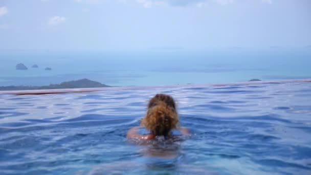 22,928 Young girl swimming Videos, Royalty-free Stock Young girl ...