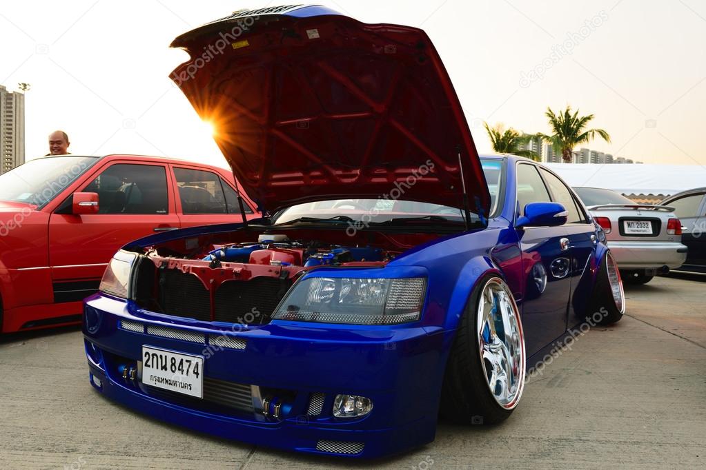 VIP Car Thailand car show meeting — Stock Editorial Photo © PongMoji ...