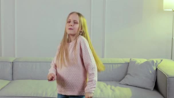 501 Tik tok Videos, Royalty-free Stock Tik tok Footage | Depositphotos