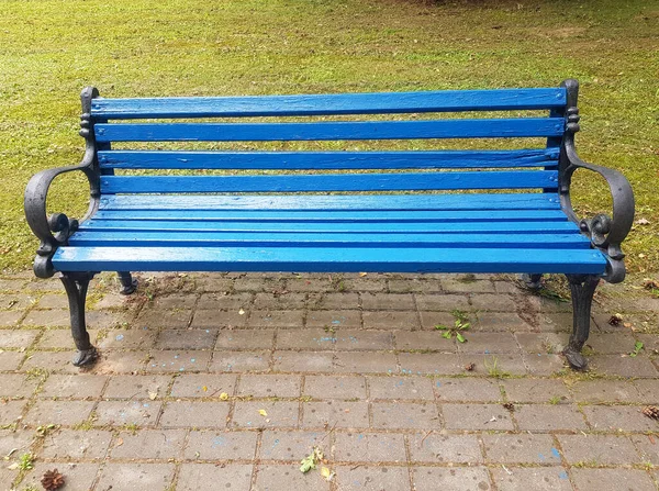 Bench blue Stock Photos, Royalty Free Bench blue Images | Depositphotos