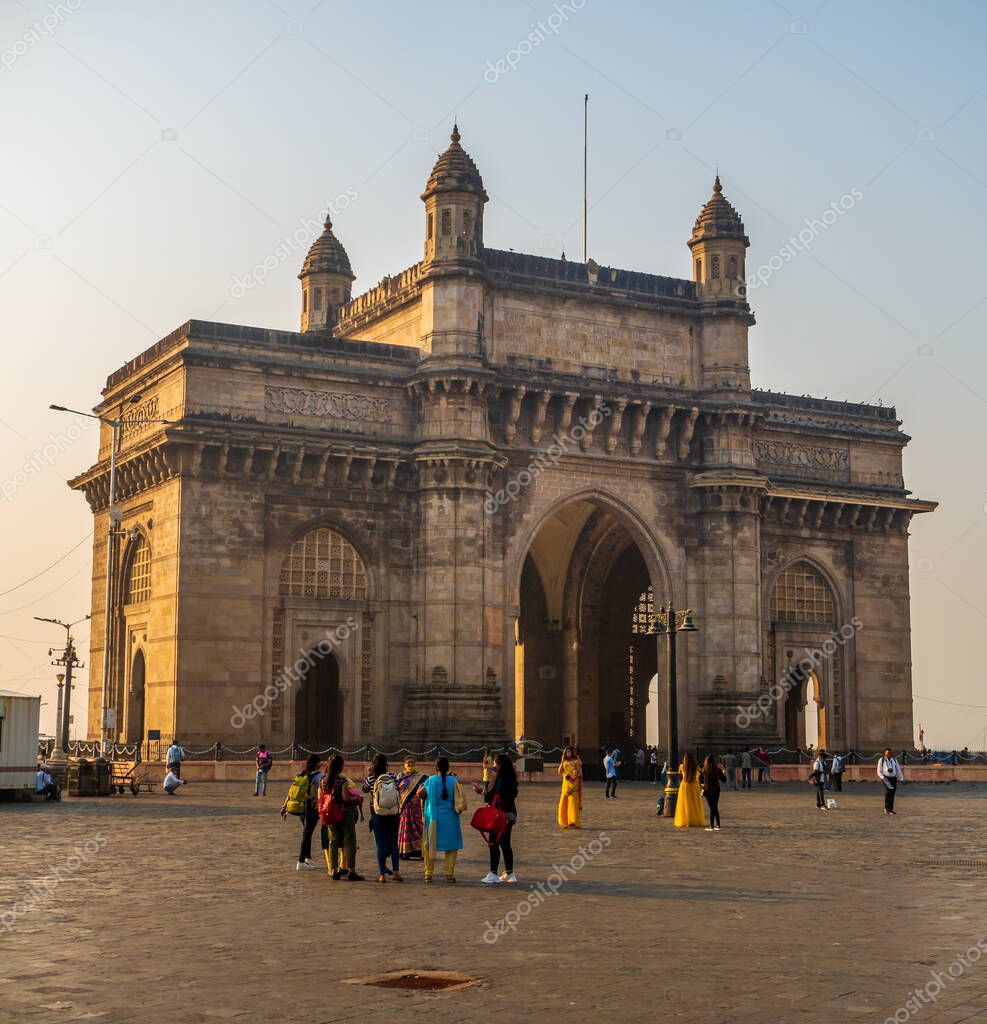 Mumbai, India - 7 de marzo de 2021: La Puerta de la India es un ...