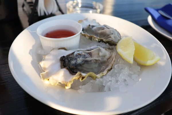 Raw oyster plate Stock Photos, Royalty Free Raw oyster plate Images ...