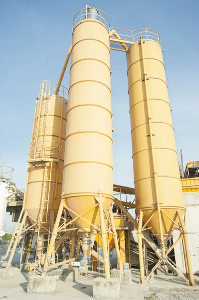 Concreto usina Stock Photos, Royalty Free Concreto usina Images ...