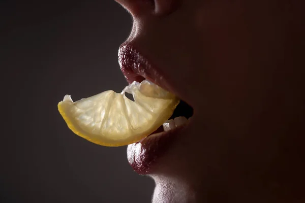 Lemon lips Stock Photos, Royalty Free Lemon lips Images | Depositphotos