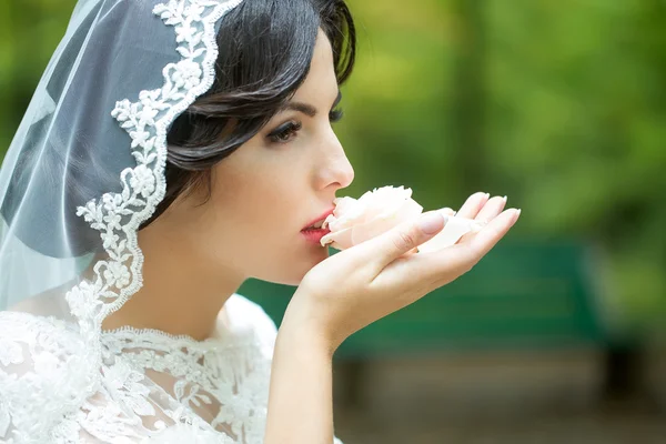 Bride eating Stock Photos, Royalty Free Bride eating Images | Depositphotos