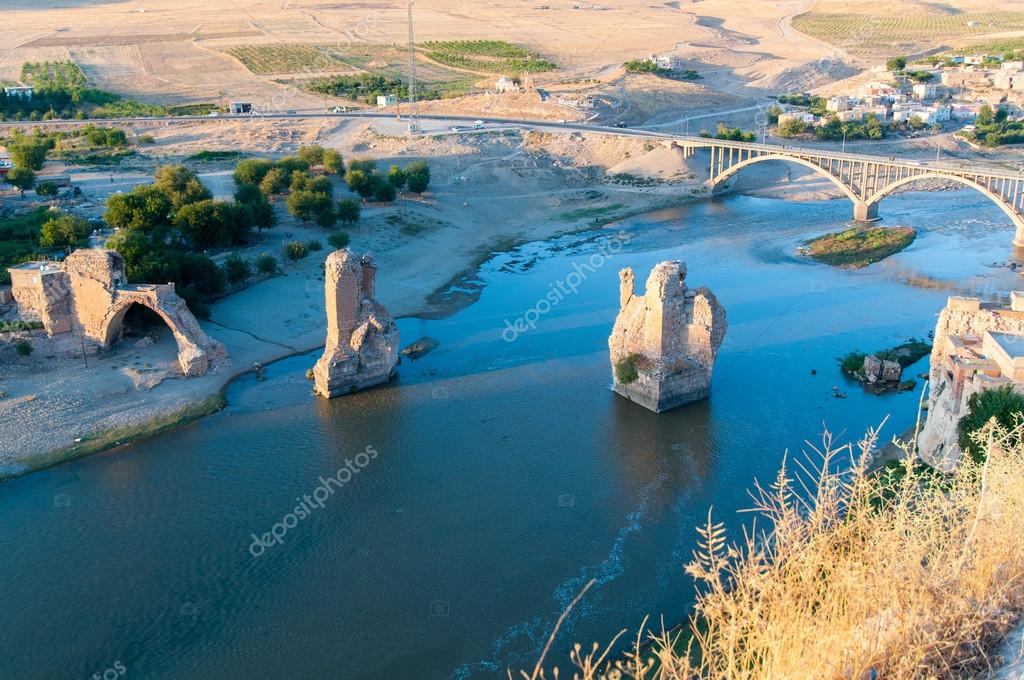Batman, Turquie. Village de Hasankeyf (Anatolie du sud-est). Aeria ...