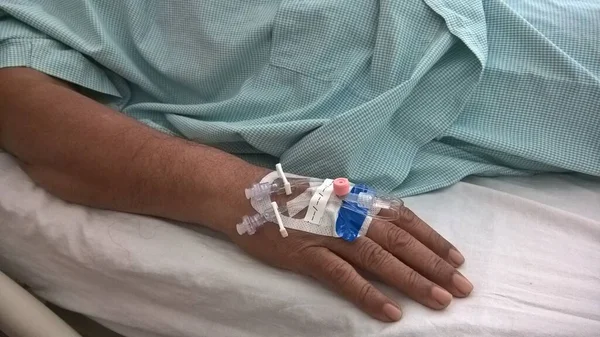 Cannula in hand Stock Photos, Royalty Free Cannula in hand Images ...