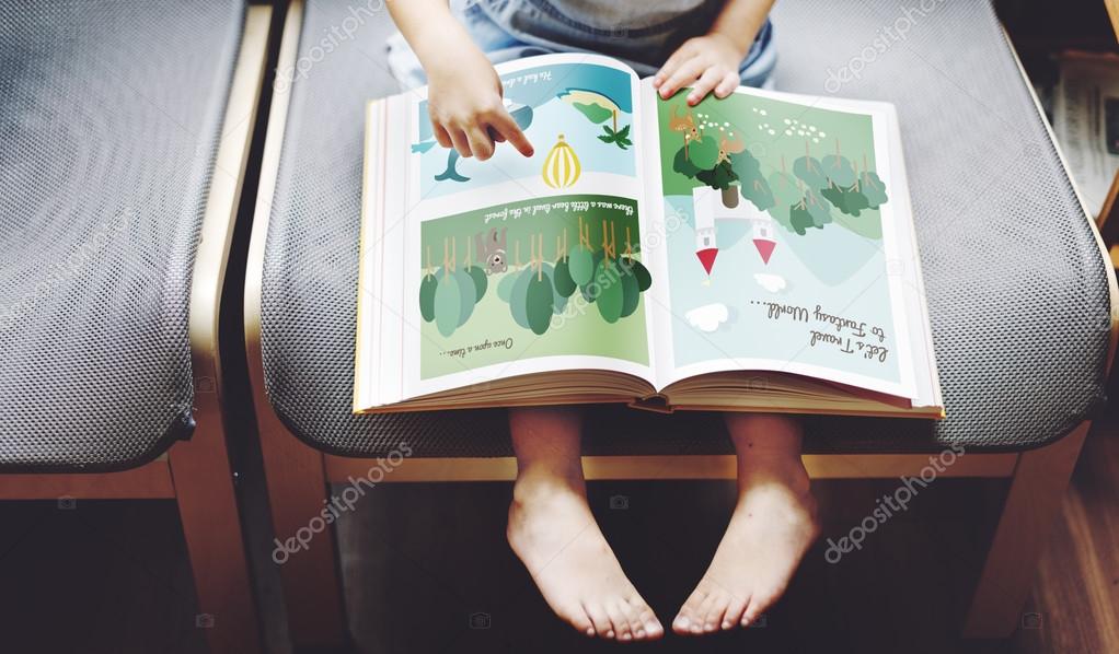 Happy Girl reading book — Stock Photo © Rawpixel #114173430 Happy Girl reading book — Stock Photo © Rawpixel #114173430