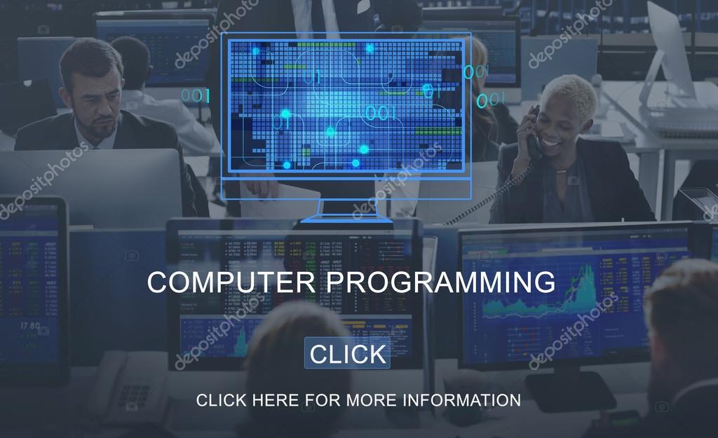 Gente de negocios que trabaja y programación informática — Foto de ...