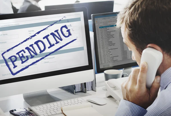 Pending icon Stock Photos, Royalty Free Pending icon Images ...