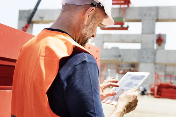 Construction worker tablet Stock Photos, Royalty Free Construction ...