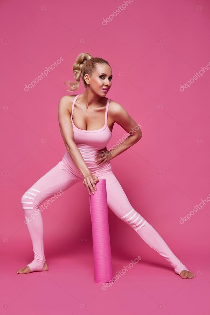 Beauty Sexy Woman Sport Yoga Pilates Fitness Body Shape Clothes — Stock
