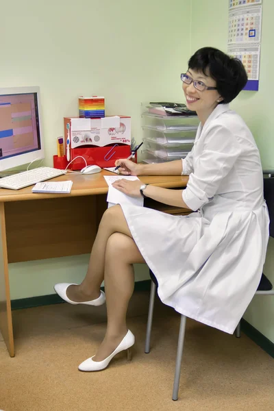 Doctor writing - Stock Image - Everypixel