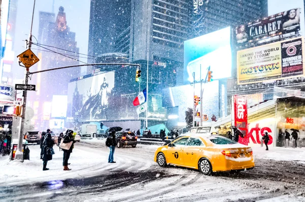 Times square winter Stock Photos, Royalty Free Times square winter ...