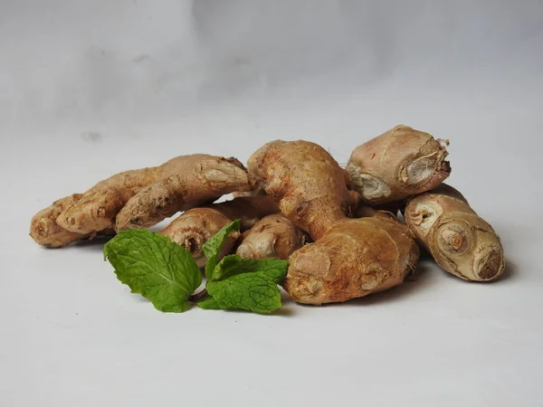 Fotos de Herbs ginger root, Imagens de Herbs ginger root sem royalties ...
