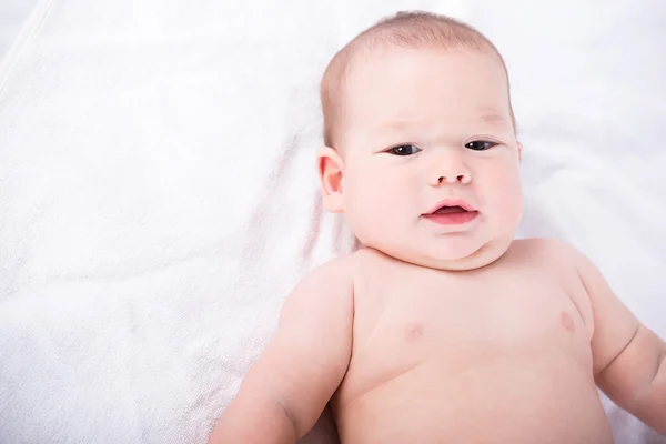 Tête bébé images libres de droit, photos de Tête bébé | Depositphotos