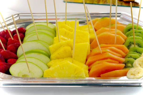 Frutas de pincho fotos de stock, imágenes de Frutas de pincho sin ...