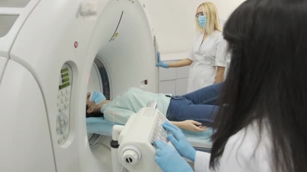 161 Cateter diagnóstico Videos, Royalty-free Stock Cateter diagnóstico ...