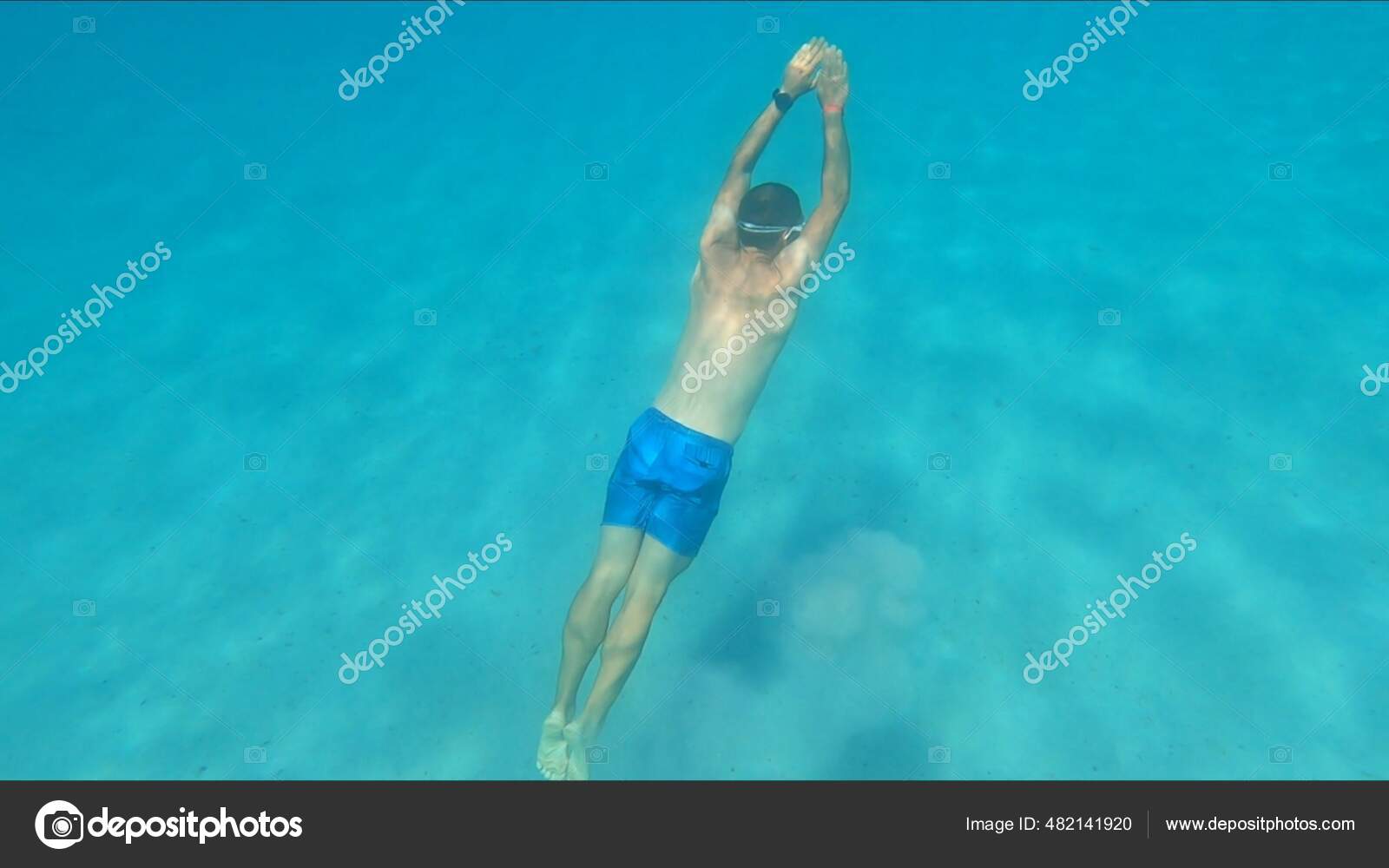 Young Man Snorkeling Menorca — Stock Photo © Egoitzainhoa2013 #482141920