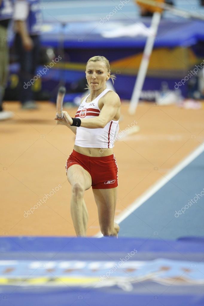 Anna Rogowska competes in the Womens Pole Vault — Stock Editorial Photo ...