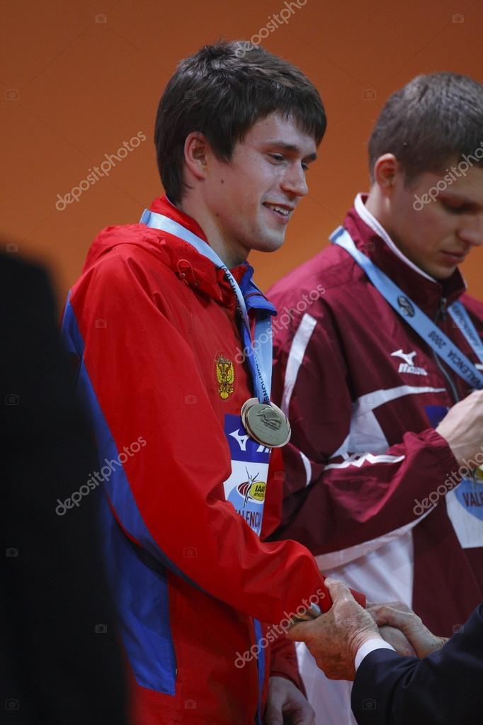 Evgeniy Borisov y Stae.net islavs Olijars con medallas de bronce en vallas de 60 metros para ...