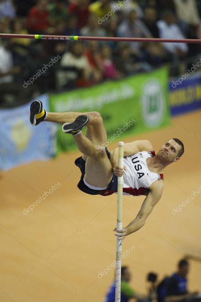 Brad Walker competes in Men's pole vault — Stock Editorial Photo ...